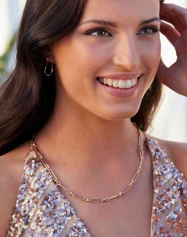 Forever New | Women's Clothing | Orion Springfield Central, Ipswich ...